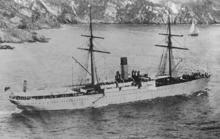 Union-Castle Line - Shipping Today & Yesterday Magazine