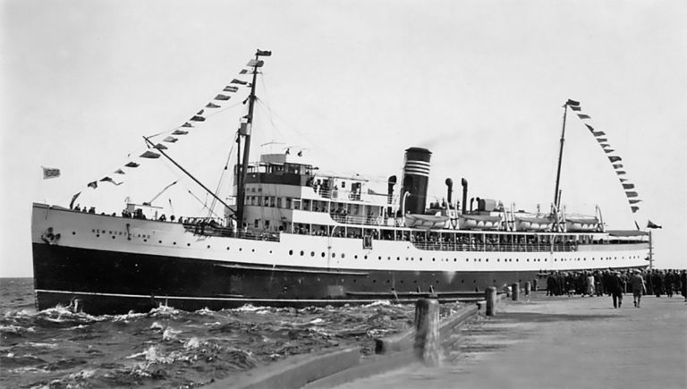 Clarke Steamship Co Ltd - Shipping Today & Yesterday Magazine