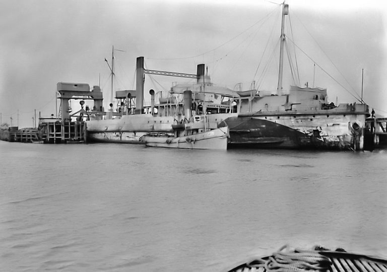 The First Train Ferries Richborough Port - Shipping Today & Yesterday ...