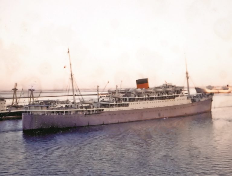 Durban Castle and Warwick Castle - Shipping Today & Yesterday Magazine